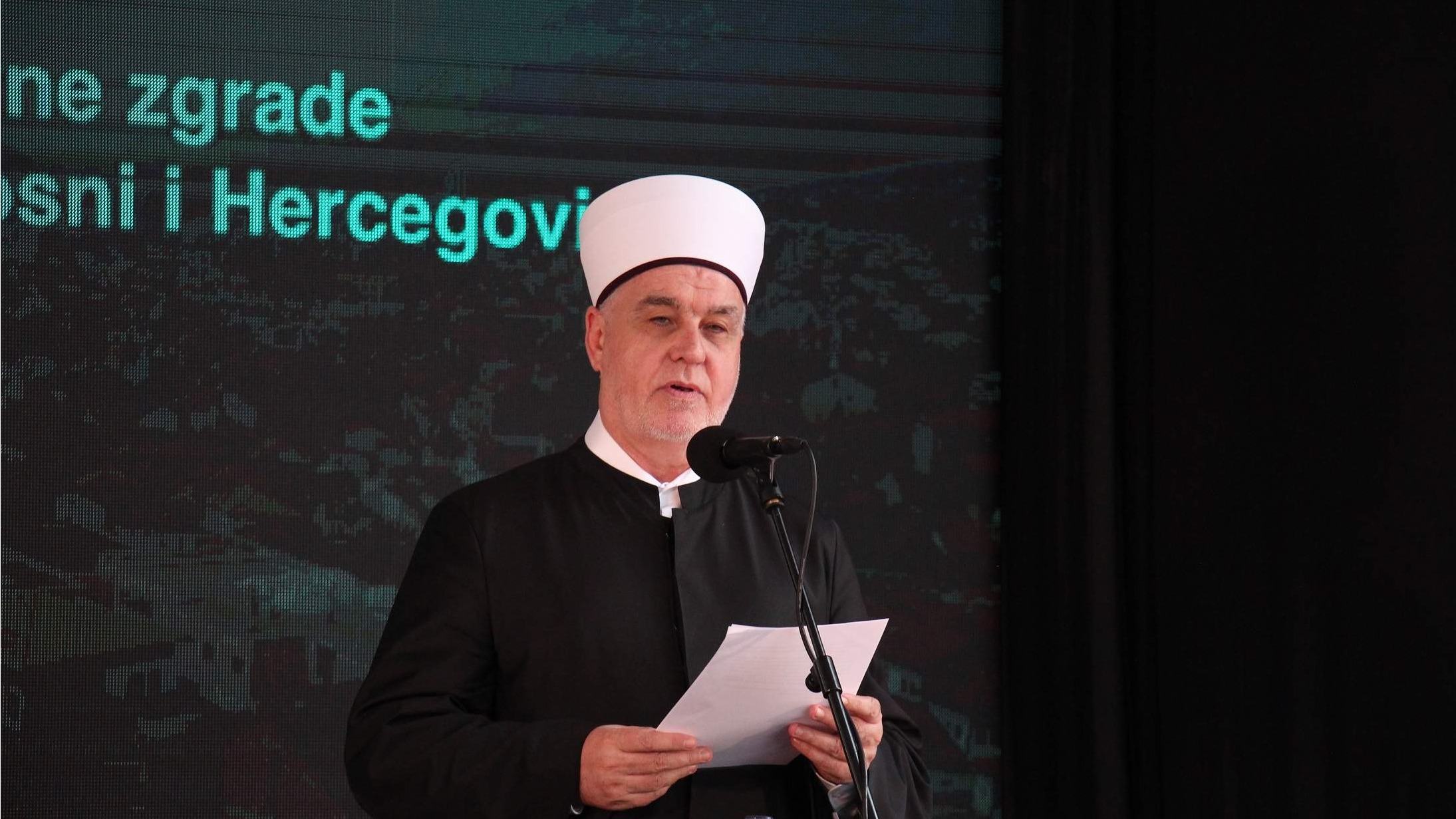 Obraćanje reisul-uleme Kavazovića na svečanom otvaranju Upravne zgrade ...